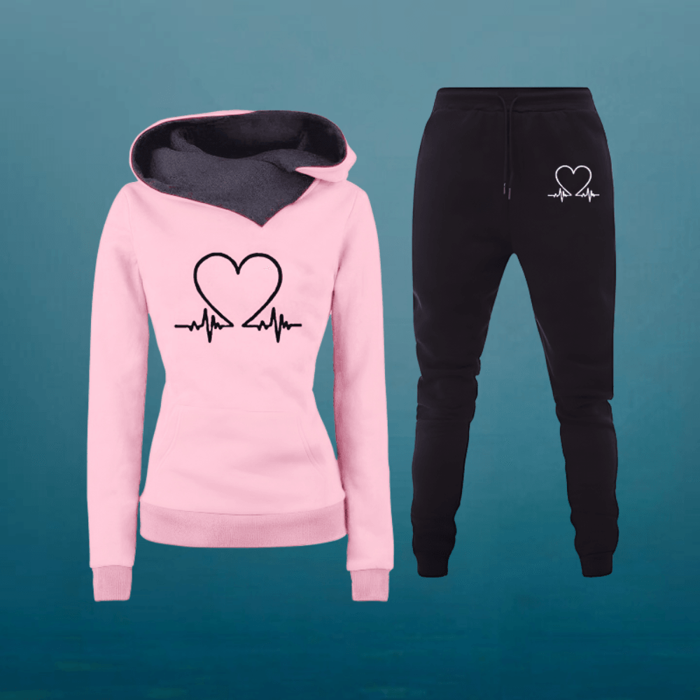 LOVE | Comfortable and full of love tracksuit – By Britney Mae